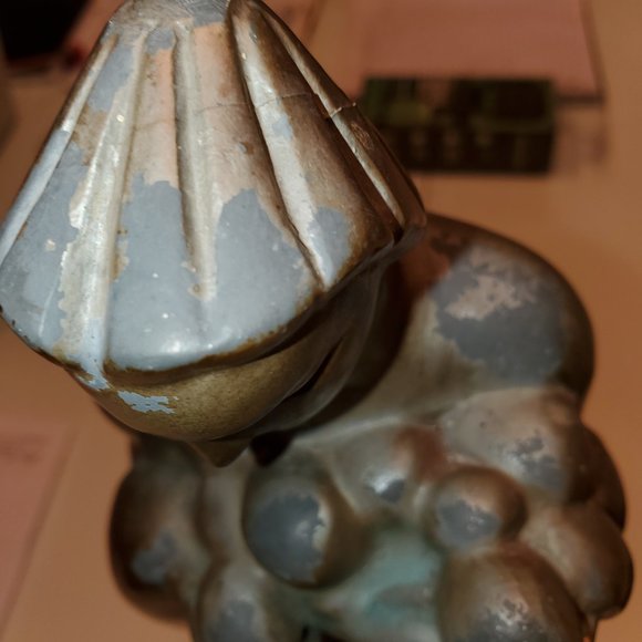 Accents | True Vintage Art Deco Chalkware Statue | Poshmark